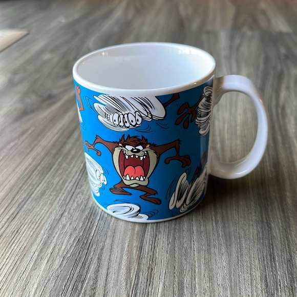 Dining | 1994 Taz Mug | Poshmark